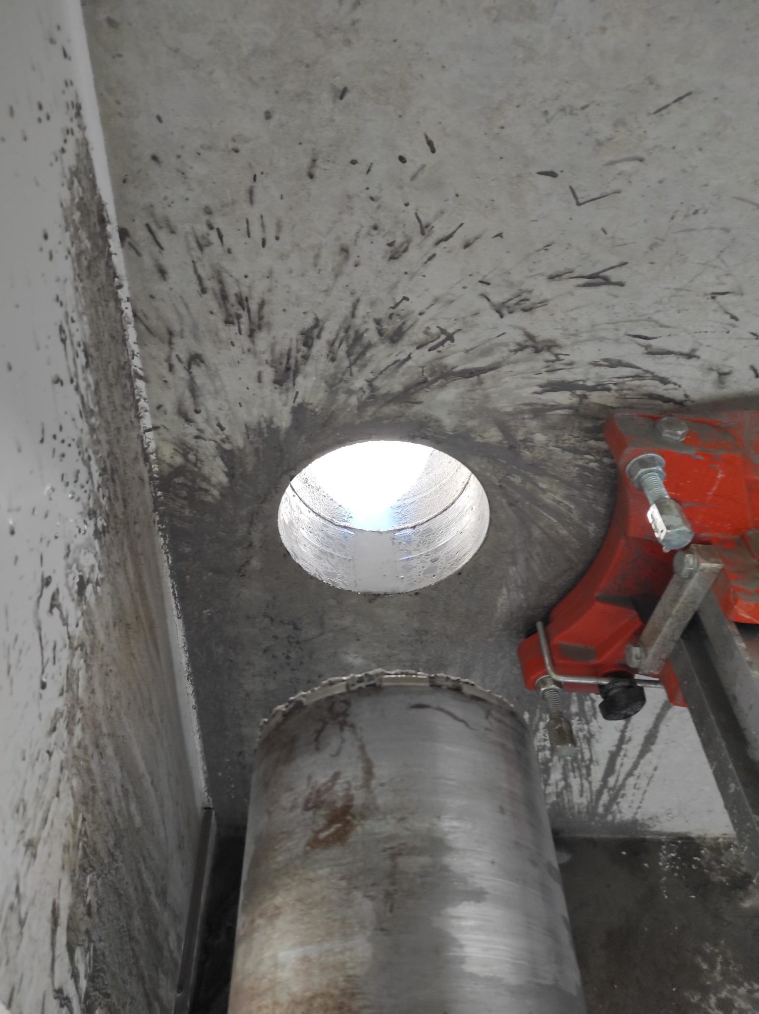 Carottage, percement de mur et béton par carottage - ATECS